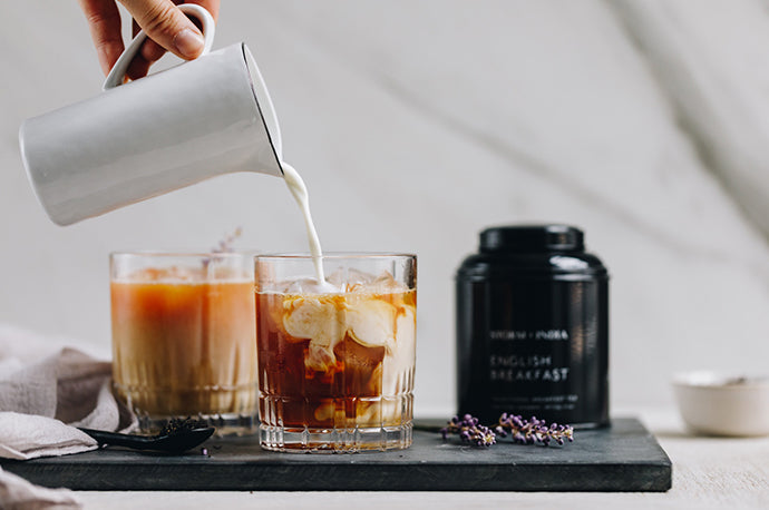 ICED ENGLISH BREAKFAST LATTE